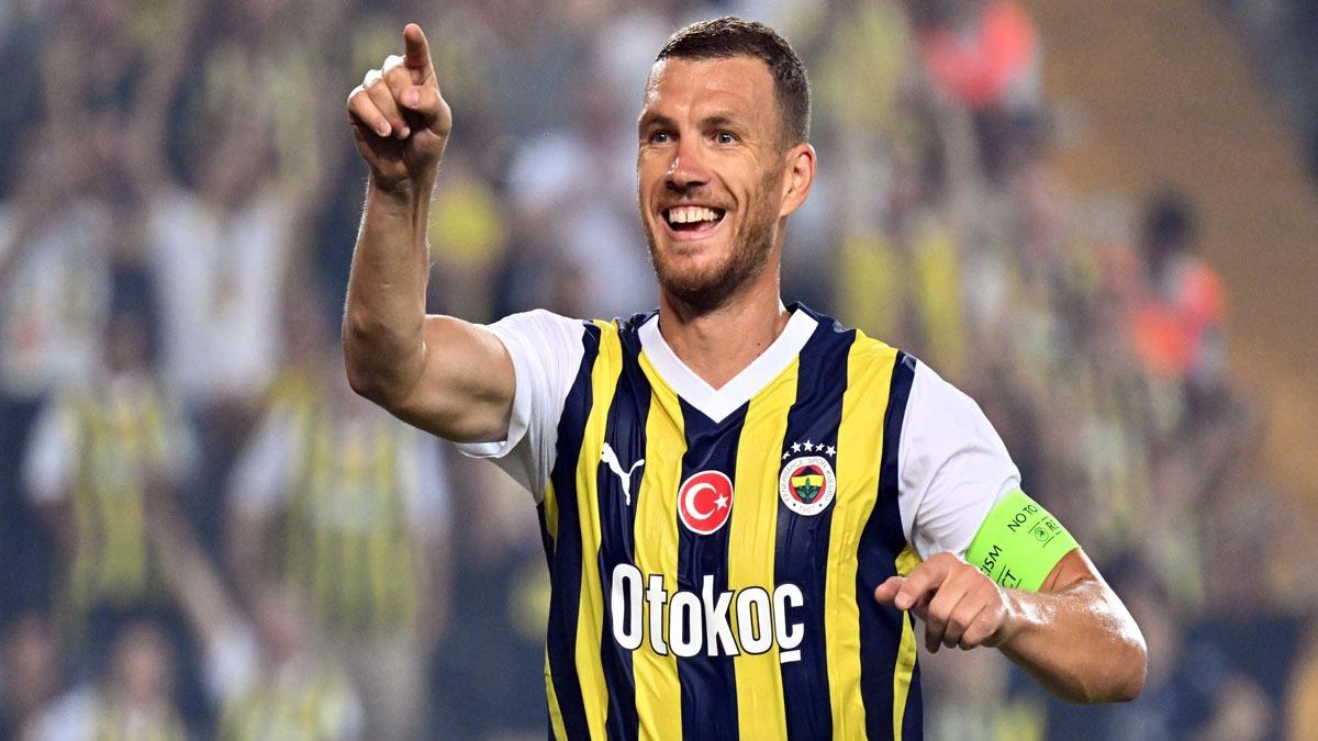 Edin Dzeko ilk 11'e geri dönüyor!