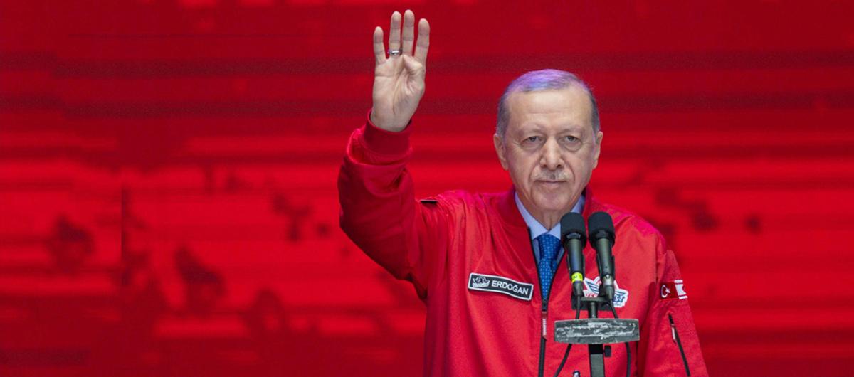 Başkan Erdoğan'dan KKTC'de başörtüsü mesajı: Karşınızda bizi bulursunuz